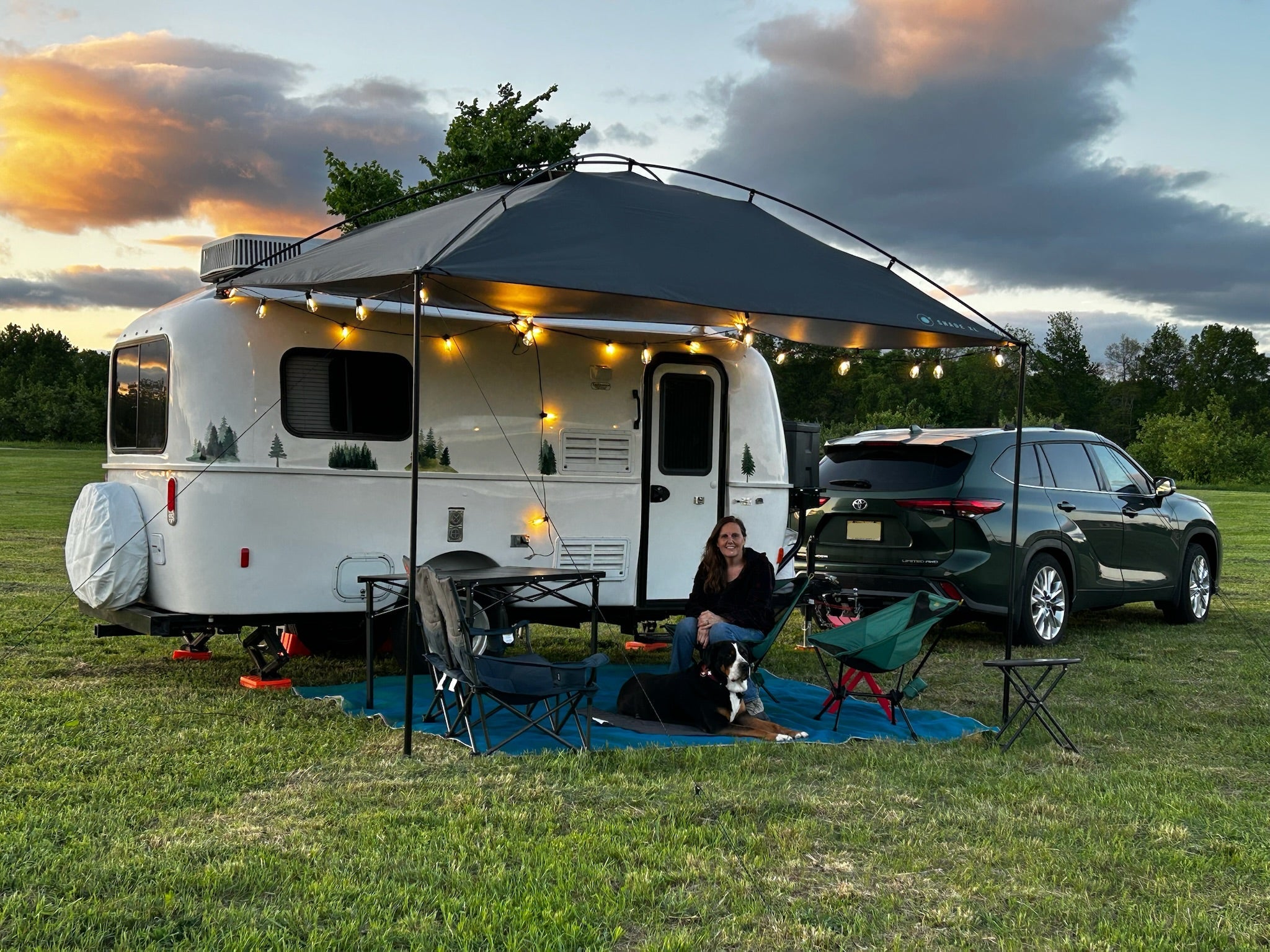 Casita Spirit Deluxe Trailer Awning | Moon Vehicle Experts – Moon ...